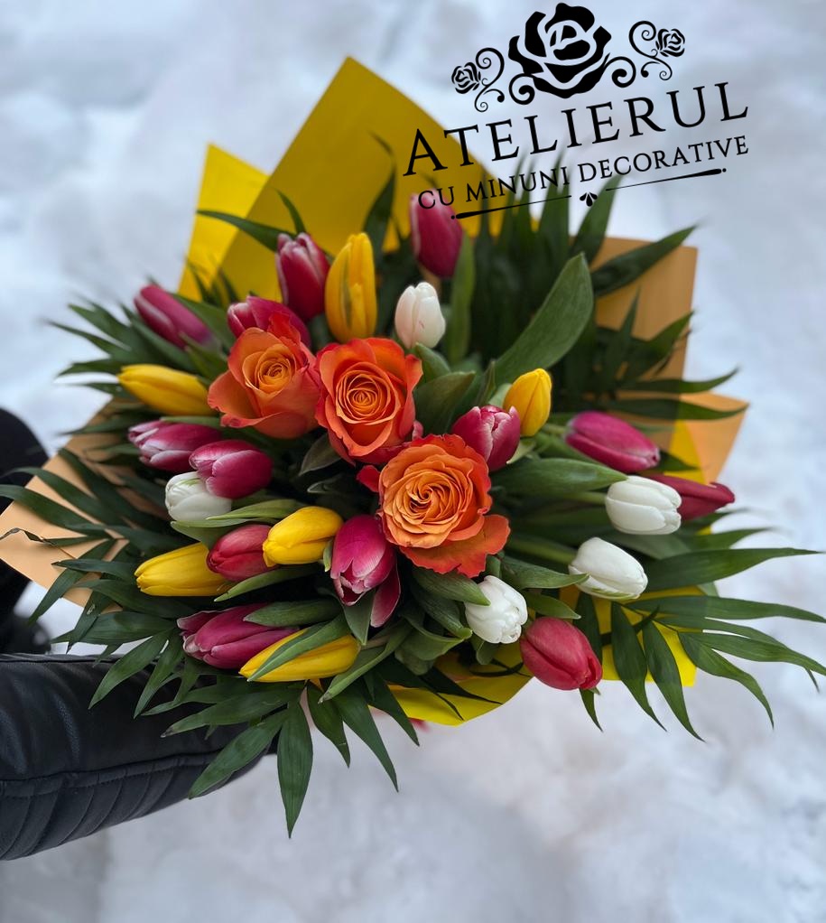 BUCHETE LALELE ȘI TRANDAFIRI - Florarie Online Brasov | Atelierul cu Minuni Decorative